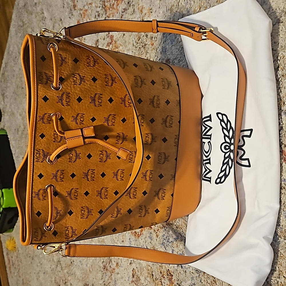 *Practically New* Drawstring Bag - Gem